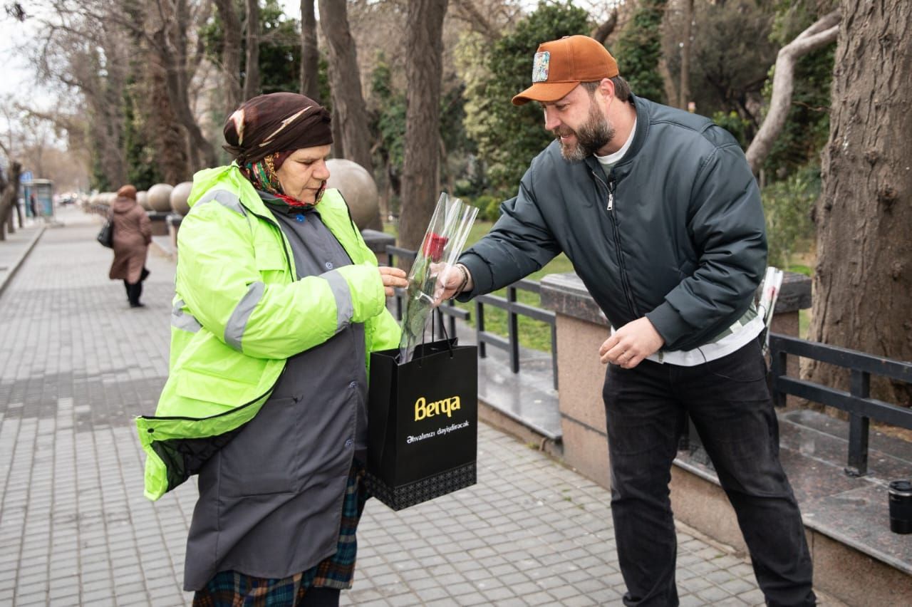 Bakupost.az - Azər Aydəmir və “Berqa” markası xanımların 8 mart ...